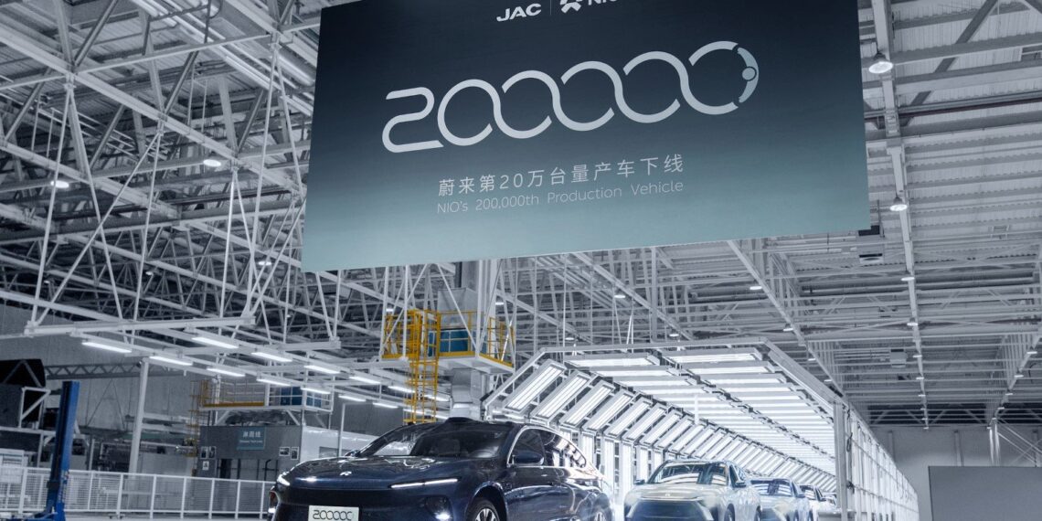 NIO celebrates a milestone of 200,000 electric vehicles produced since ...