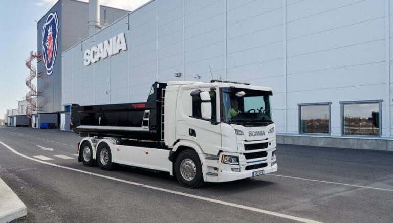 15 Scania L230 Electric Trucks Ready to Operate in Singapore