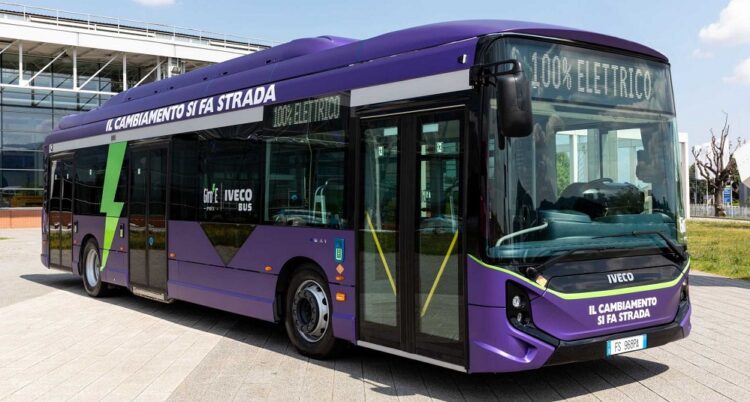 Iveco Becomes Official Logistics Partner for 105th Giro d'Italia and ...