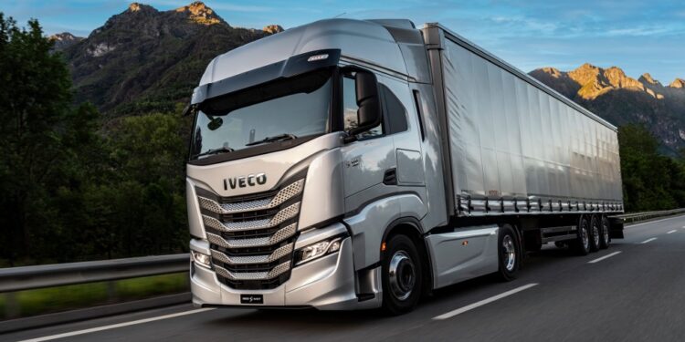 Iveco collaborates with Alpega Group, strategy towards zero emissions ...
