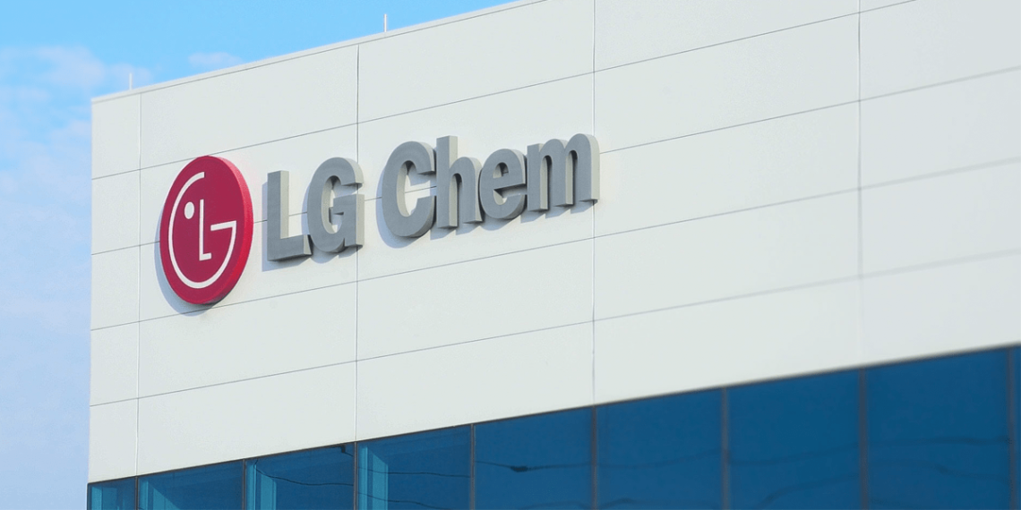 LG Chem Prioritizes Securing Raw Materials for EV Batteries, Building ...