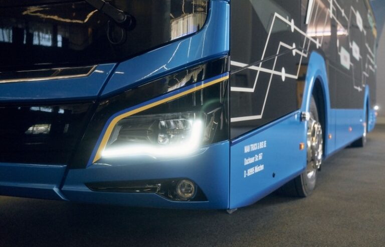 MAN Lions City 12 E Electric Bus Travels Over 2,500 Km Cross Eight ...