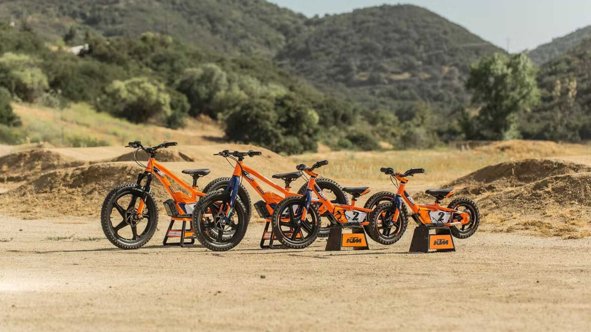 KTM Releases STACYC 18eDrive And 20eDrive Factory Edition Electric Bikes