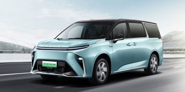 Maxus launches Mifa 9 electric MPV at IAA Transportation 2022 - EVMagz