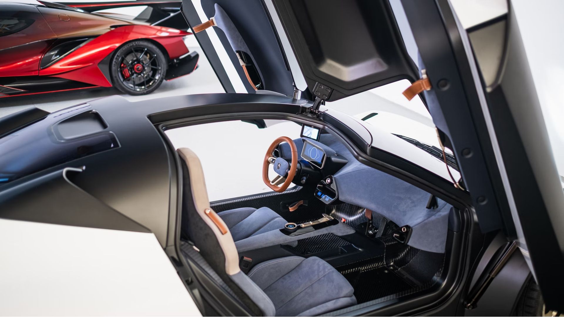 Apollo G2J electric sportscar prototype : preview for design and ...