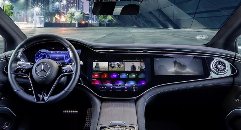 Mercedes-Benz designs its first-ever virtual show car with a futuristic ...