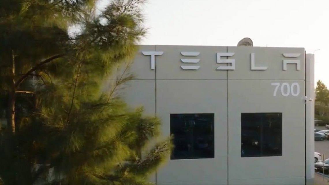 Tesla unveils its battery energy storage system (BESS) factory in Lathrop