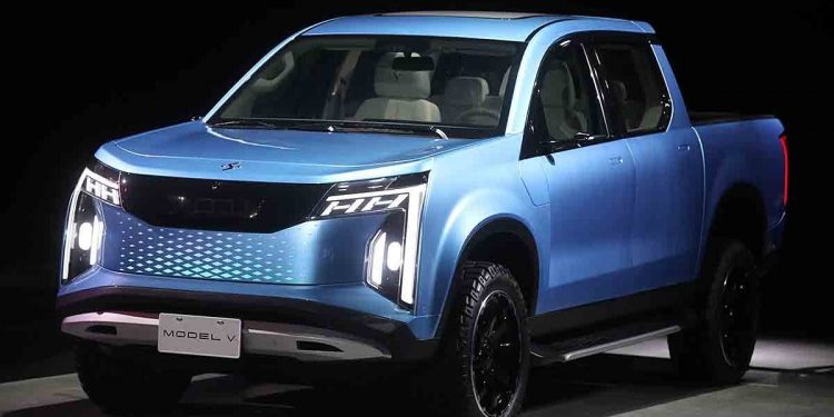 Foxconn Model V electric pickup debuts, capable of carrying payloads of ...