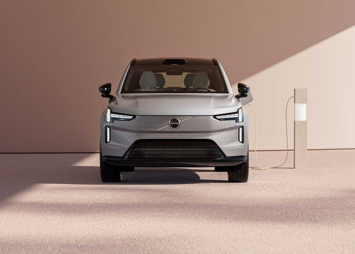 Volvo's All-Electric EX90 SUV Set for Q4 Production in South Carolina ...