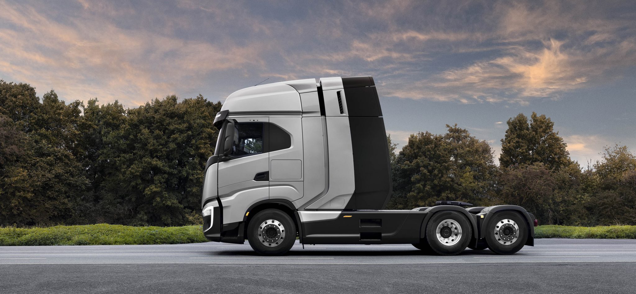 Nikola receives order for 75 Tre hydrogen fuel cell electric vehicles ...