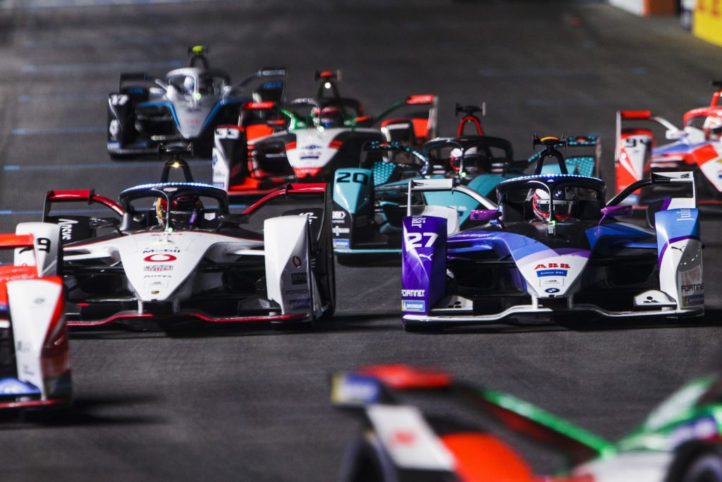 Nissan, Jaguar and McLaren launch livery for Formula E 2023 - EVMagz