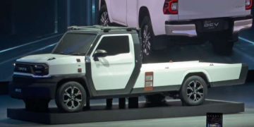 Toyota IMV 0 concept revealed as modular and versatile pick-up truck ...