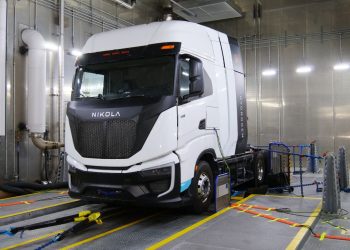 Nikola receives order for 75 Tre hydrogen fuel cell electric vehicles ...