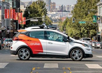 Cruise expands autonomous taxi service to Phoenix, Arizona to Texas in ...