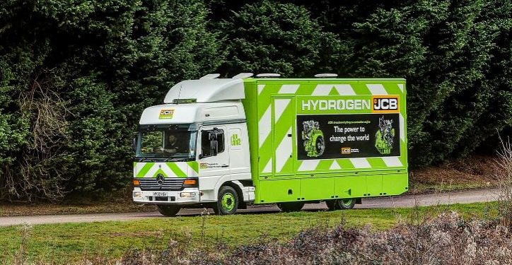 JCB and Mercedes Collaborate to Develop Hydrogen Internal Combustion ...