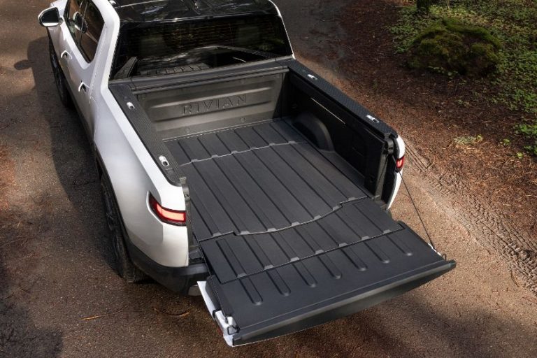 Rivian R1T Demonstrates Unreal Engine 5.2: Pushing the Boundaries of ...