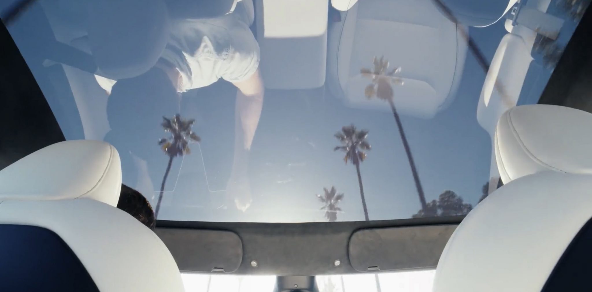 Tesla's Model S Gets a Stealth Refresh with High-Visibility Glass Roof ...