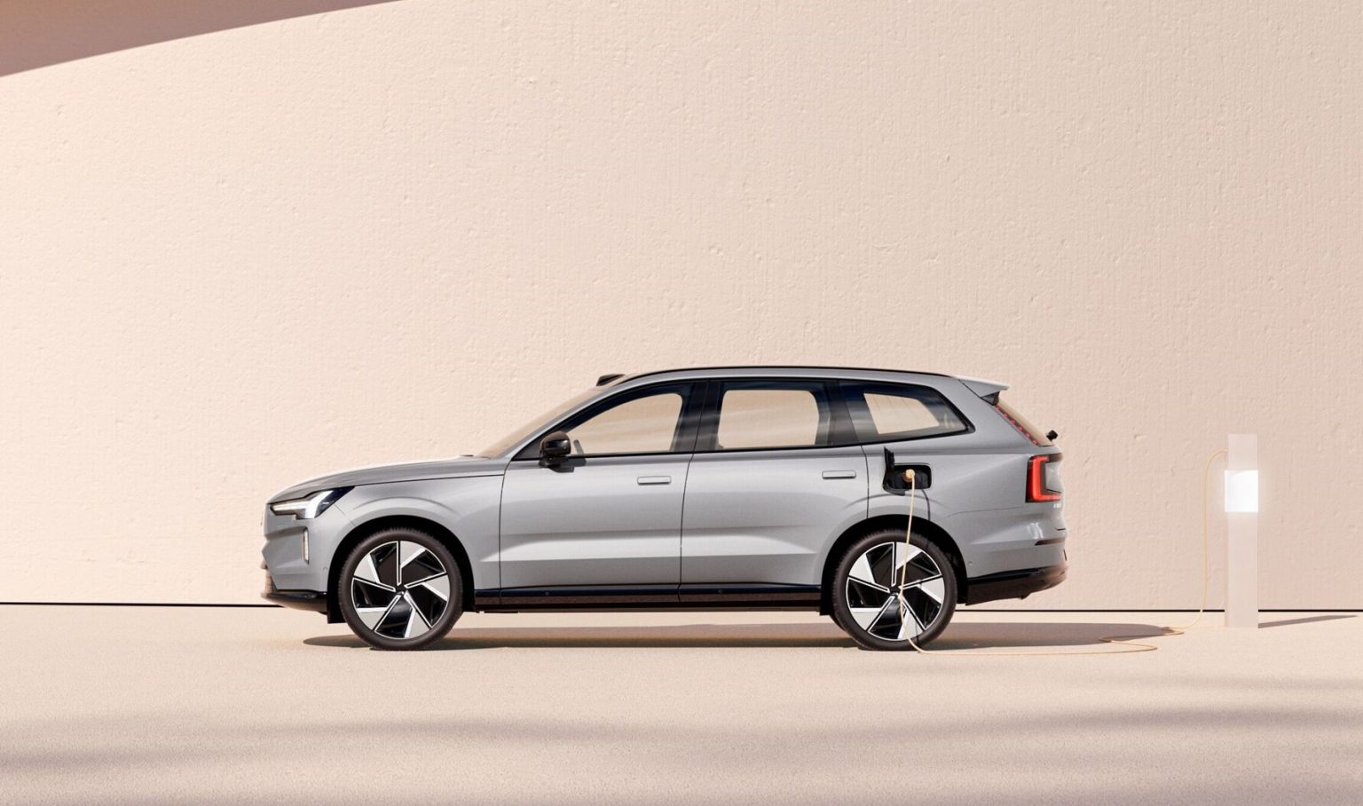 Volvo Announces U.S. Prices for EX30 and EX90 Electric SUVs