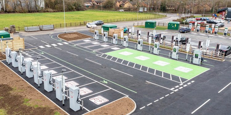 InstaVolt Doubles Charging Capacity in Banbury, Creating One of UK's Largest Charging Hubs