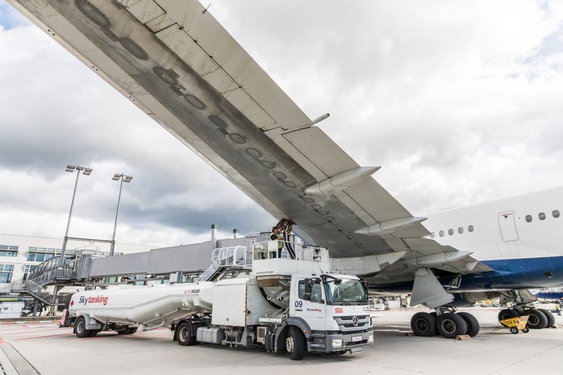 Stuttgart Airport to Electrify Handling Fleet with €5.8m Government ...