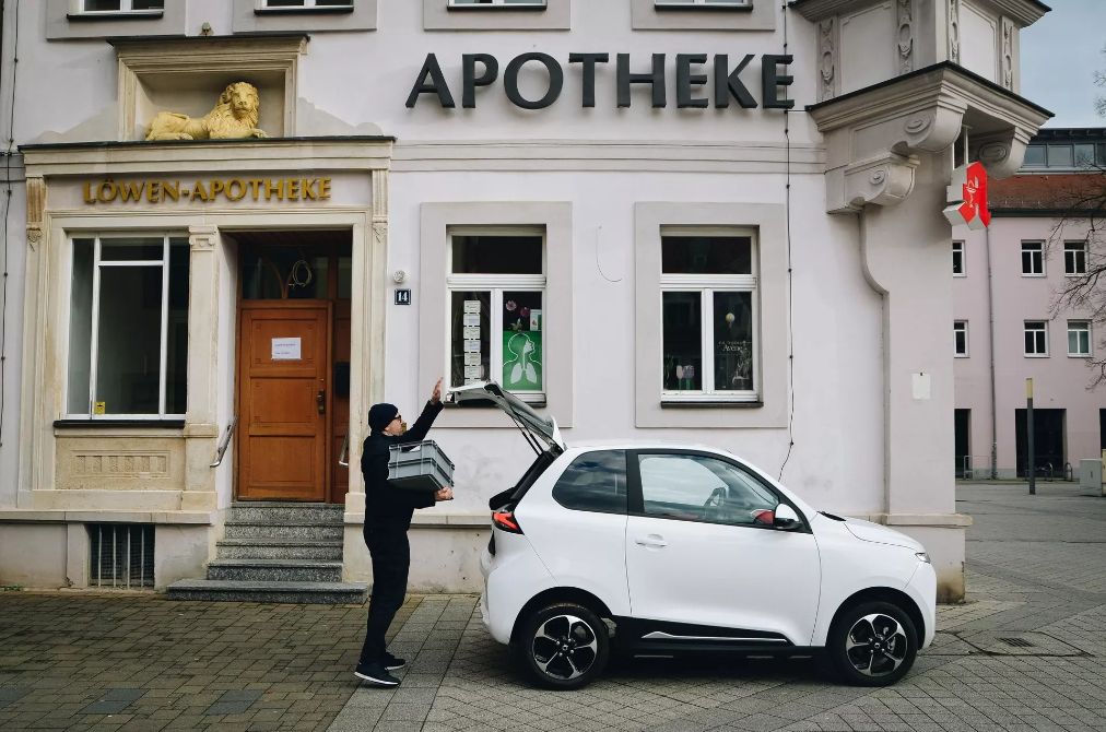 Introducing the Ari Motors 902: Europe's Compact and Eco-Friendly ...