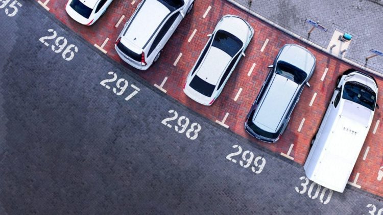 Geotab Leads the Way in Electric Vehicle Telematics with Comprehensive ...