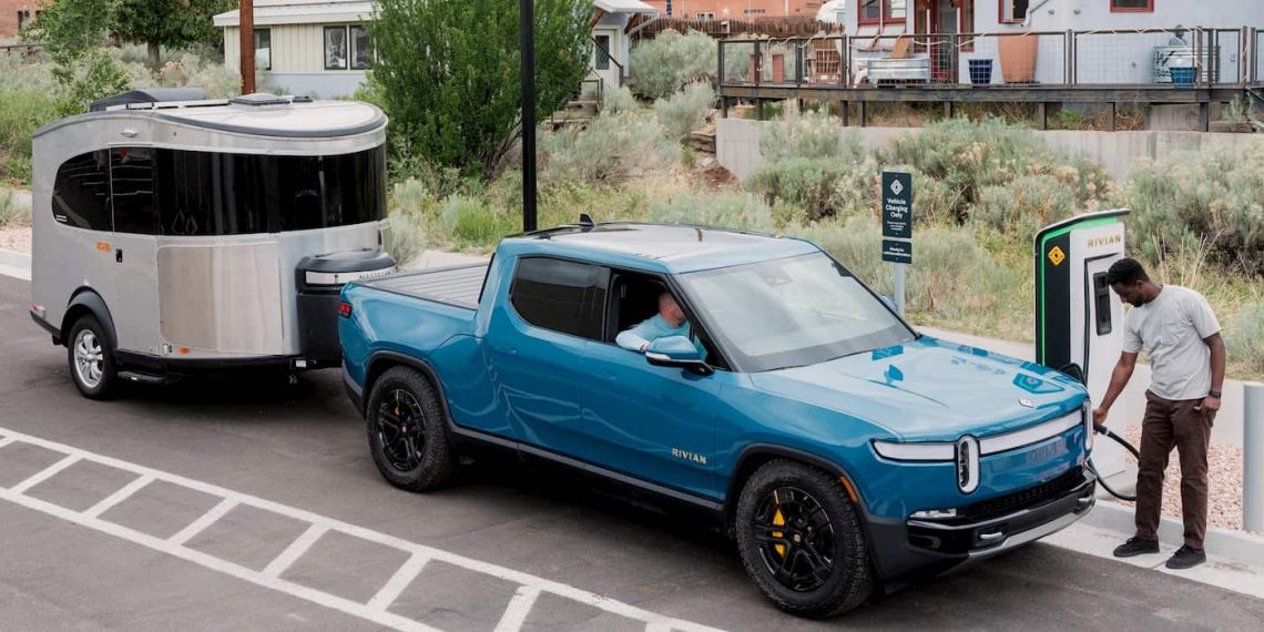 Rivian's Head of Software Reveals Upcoming Features for R1T and R1S ...