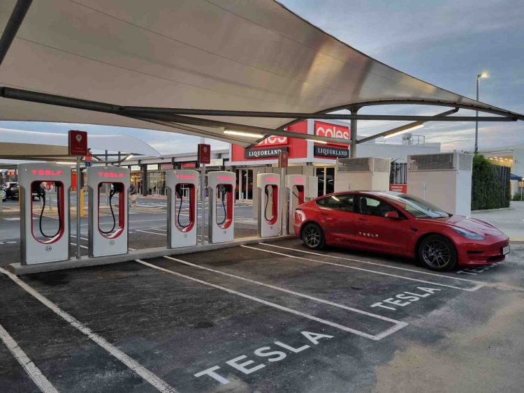 Tritium's Fast EV Charging System Accepted into US NEVI Formula Program ...