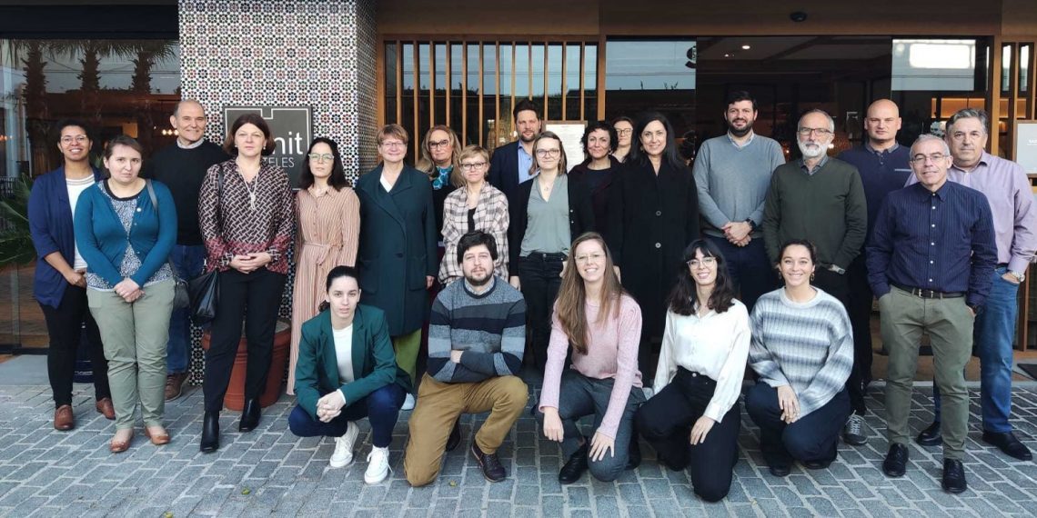 LG Chem and Huayou Cobalt to Build South Korean Factory for Cathode ...