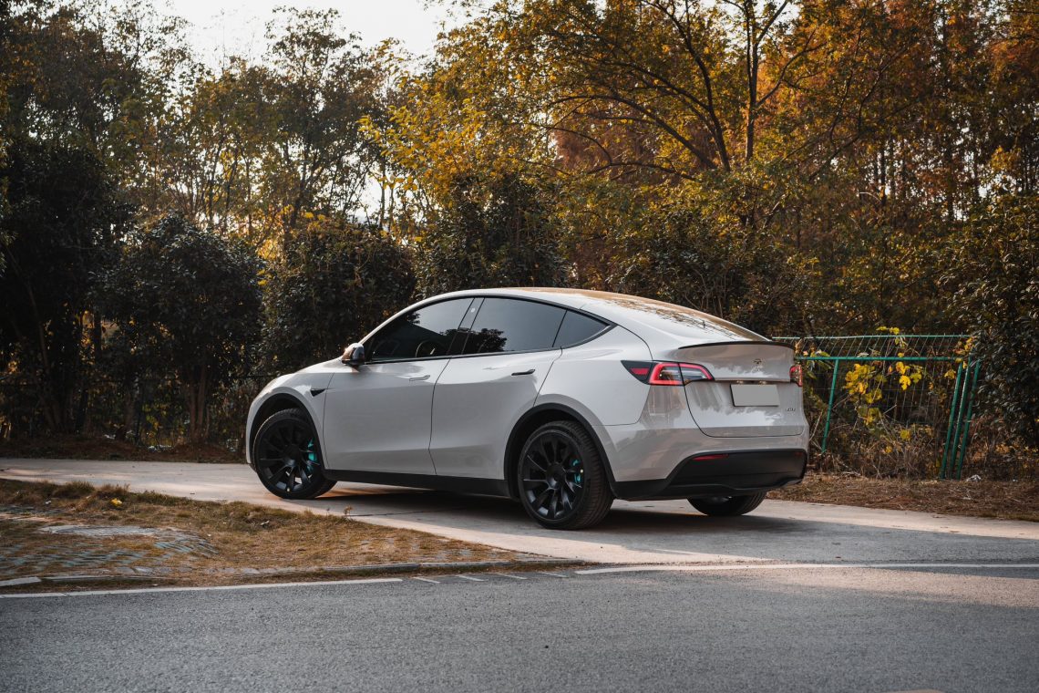 Stellantis Unveils STLA Large Platform for Battery Electric Vehicles ...