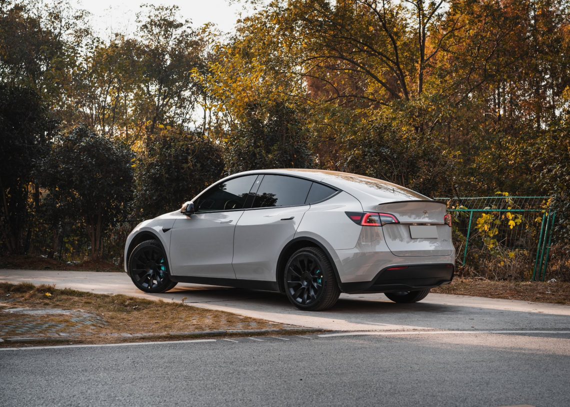 Tesla Cybertruck will cross rivers, lakes, and seas with waterproof ...