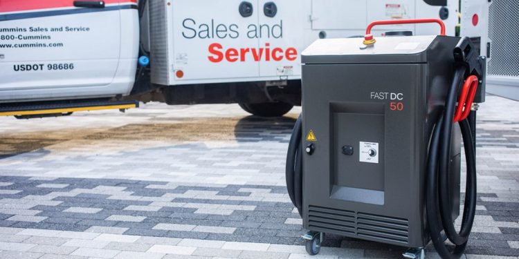 Heliox and Cummins Introduce Two New DC Chargers to North America
