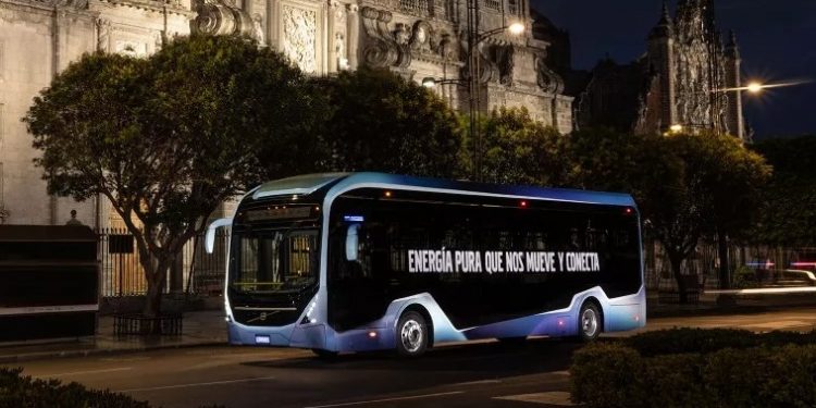 Volvo Buses Unveils New All-Electric City Bus, Luminus, for Mexican ...