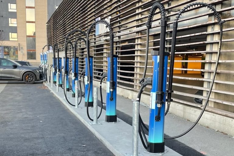 Fastned Bolsters Charging Infrastructure with Record-Breaking Expansion ...