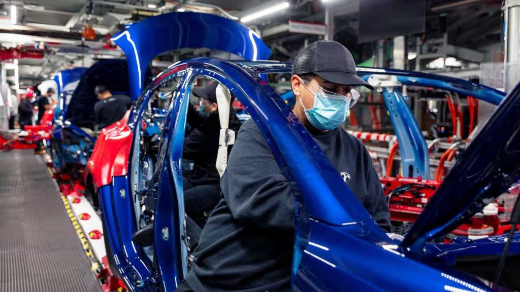 Tesla Cybertruck Undergoes First Verified Crash Test, Initial Results ...