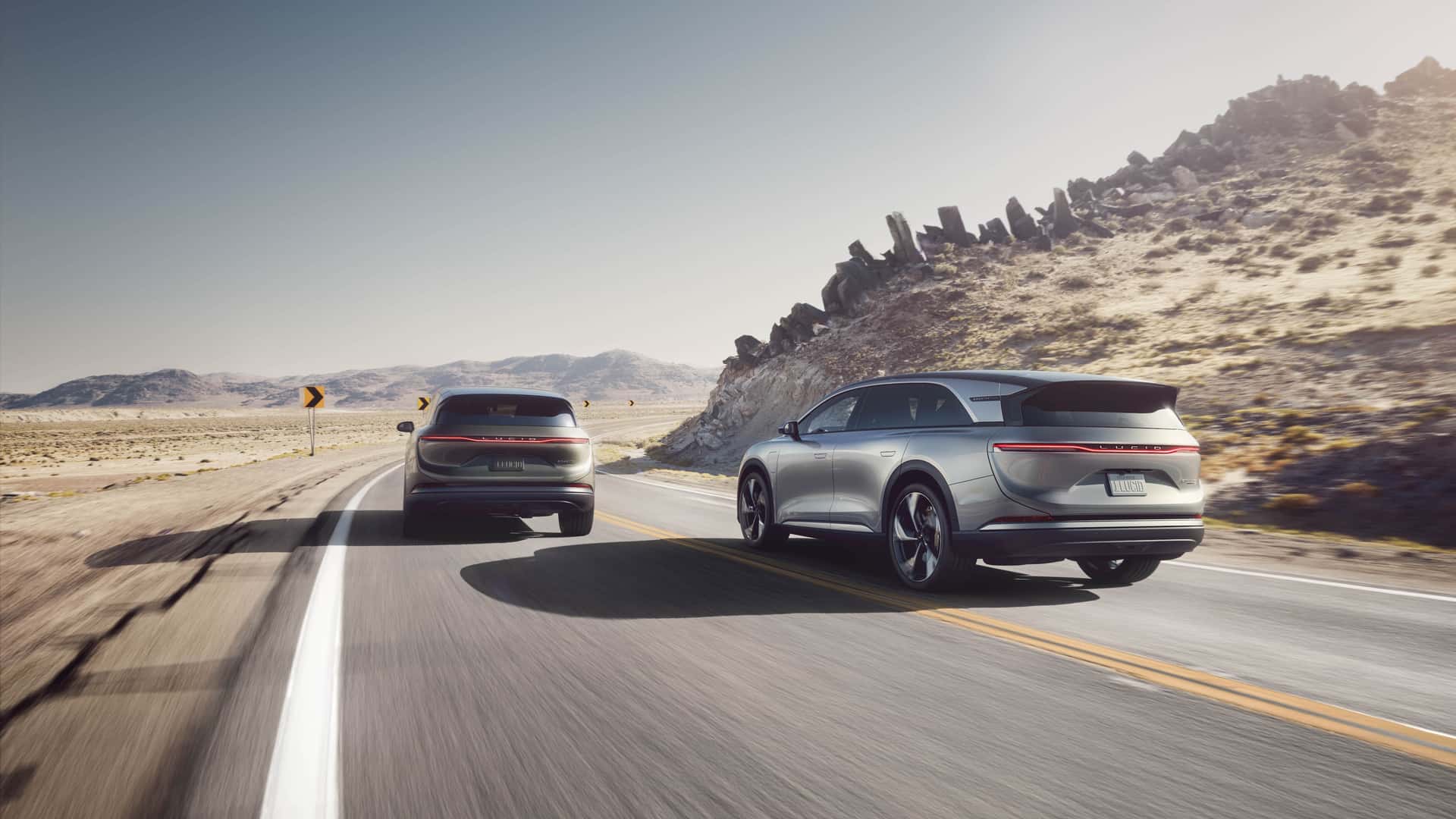 Lucid Unveils Gravity, the All-Electric SUV with Over 440-Mile Range ...