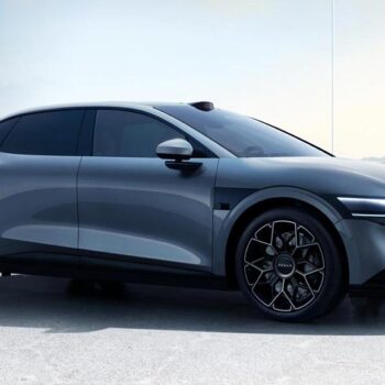 Zeekr Unveils Zeekr 007 Electric Sedan: Boasting 870-Kilometer Range ...