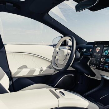 Zeekr Unveils Zeekr 007 Electric Sedan: Boasting 870-Kilometer Range ...