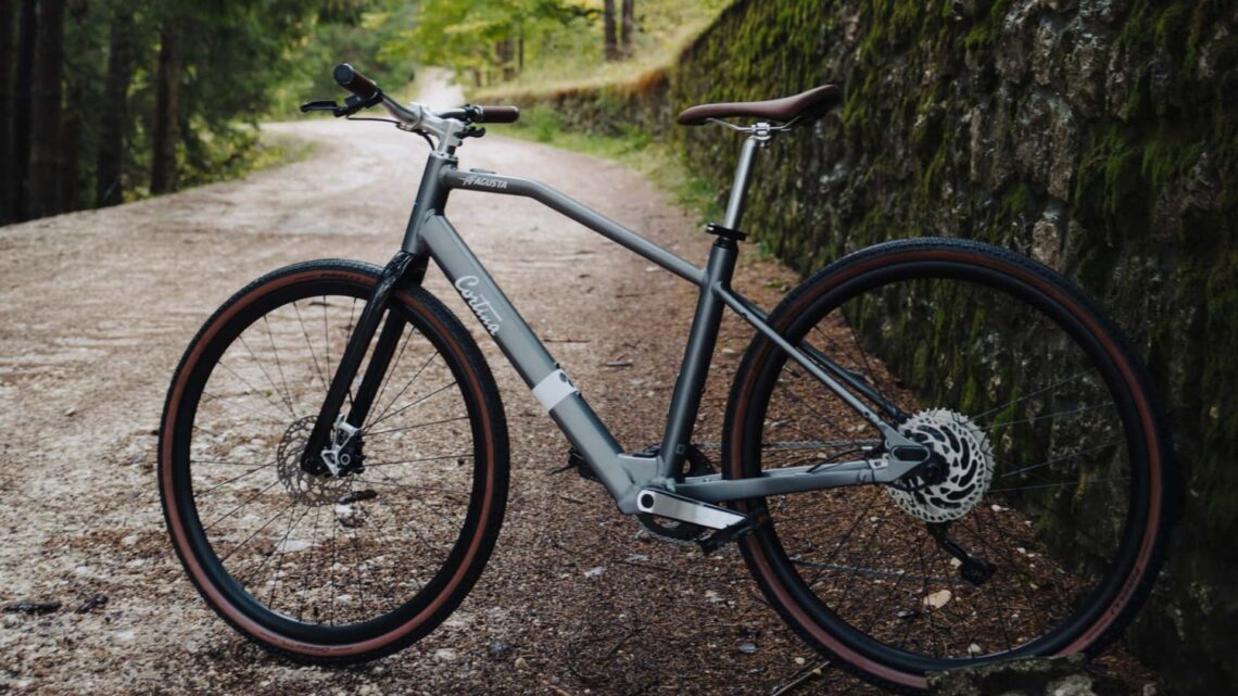 Talaria Unveils Talaria Dragon Electric Dirt Bike with 28 kW Power and ...