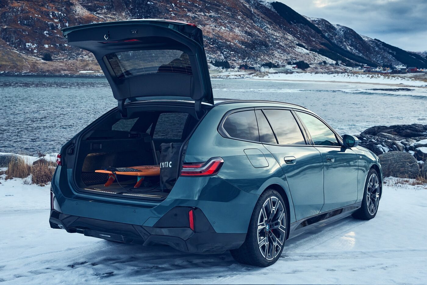 BMW Introduces All-Electric i5 Touring: Offering Varied Range Options ...