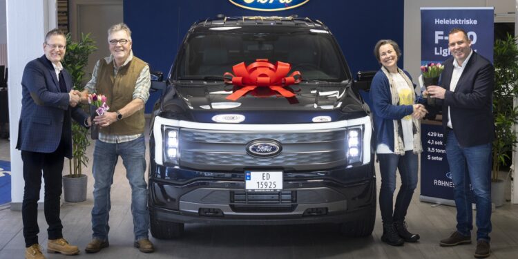 Ford Initiates Deliveries of F-150 Lightning in Europe, Starting with ...