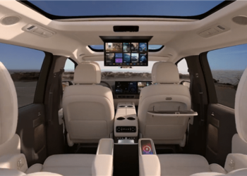 Li Auto Reveals Interior of Li Mega Electric MPV - EVMagz