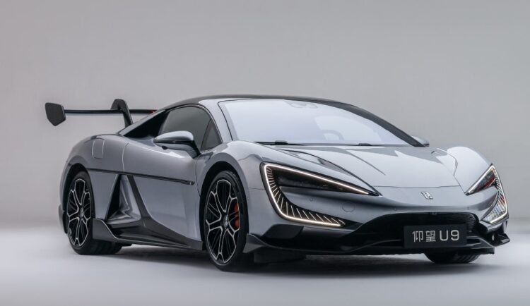 BYD's YangWang U9 Electric Supercar Achieves Nürburgring Lap Time of 7:17.900, Top Speed of 391. ...