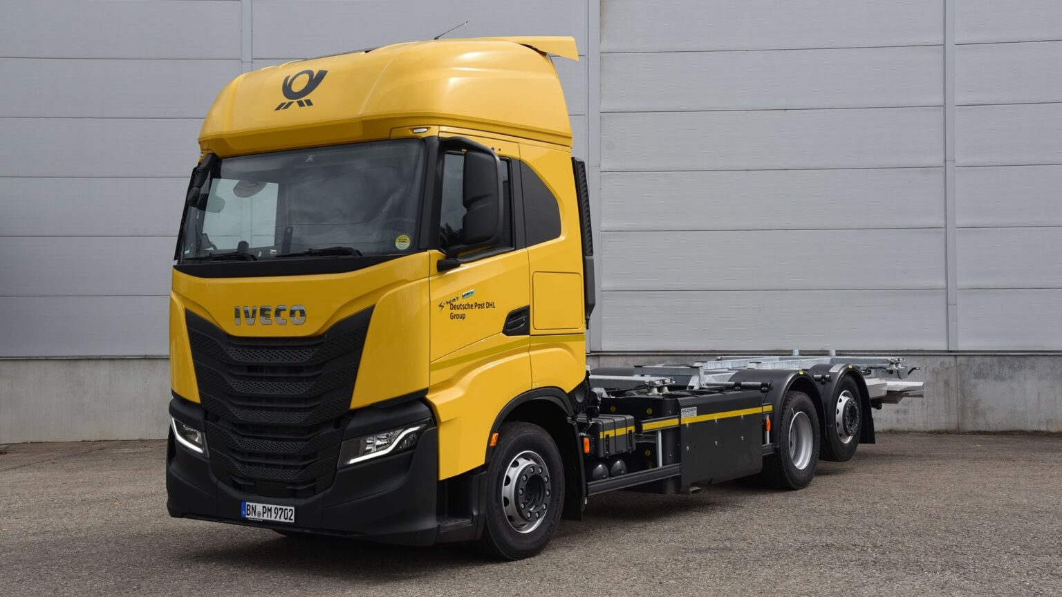 Volvo Trucks North America Unveils New Volvo VNL Model and Showcases ...