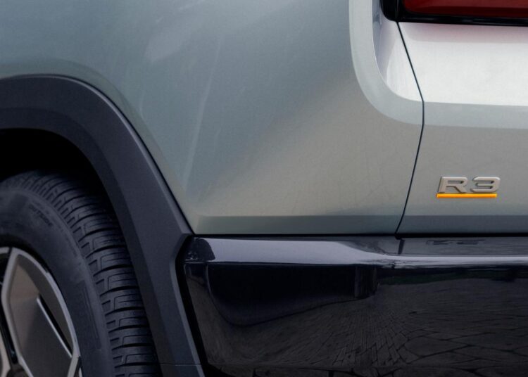 Surprise Debut: Rivian Unveils R3 Electric Crossover After R2 Reveal ...