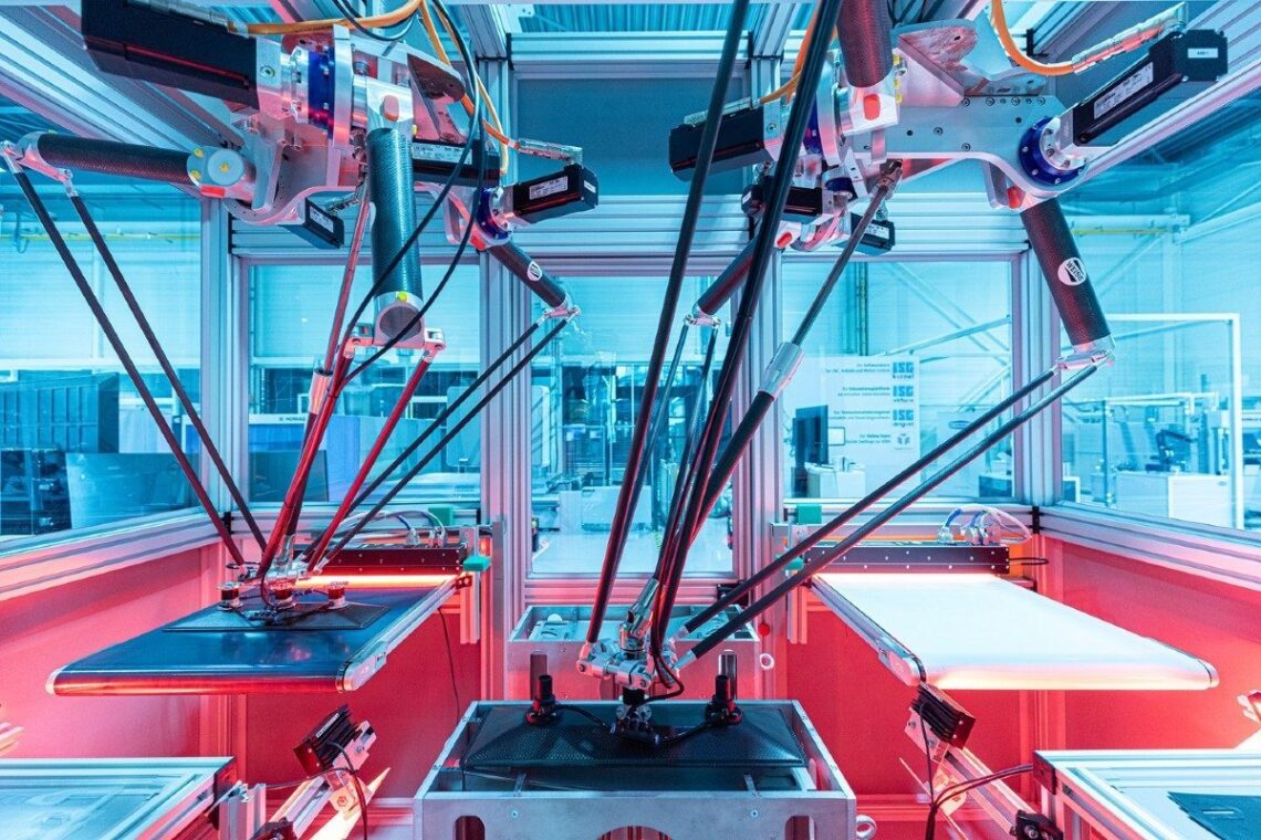 Fraunhofer IPA and Black Forest Campus Develop Robot Duo for Fuel Cell ...