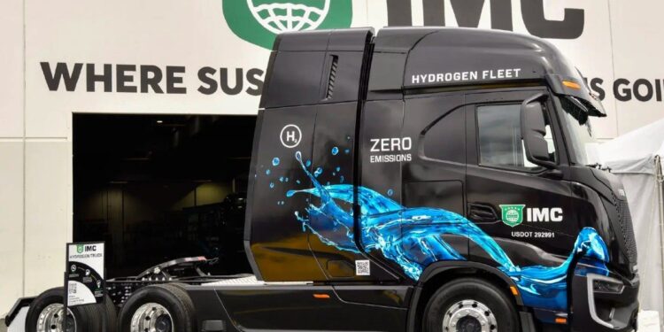 IMC Orders 50 Fuel Cell Trucks from Nikola, First Ten Units Delivered ...