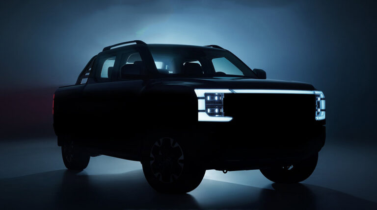 BYD Unveils Electric Pickup Truck Named "BYD Shark"