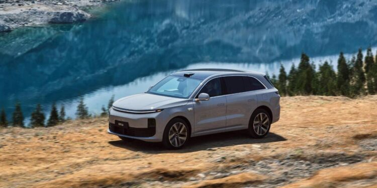 Li Auto Launches New Electric Vehicle Model, Li L6, with Lower Prices ...
