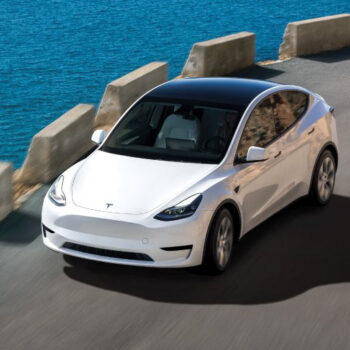 Deepal Introduces Deepal S7 SUV, Offering Half the Price of Tesla's ...